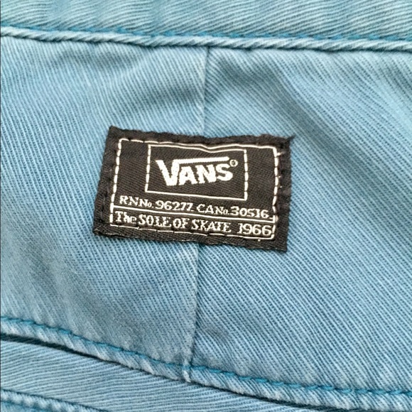 Vans | Shorts | Vans Off The Wall Shorts Mens Size 3 | Poshmark